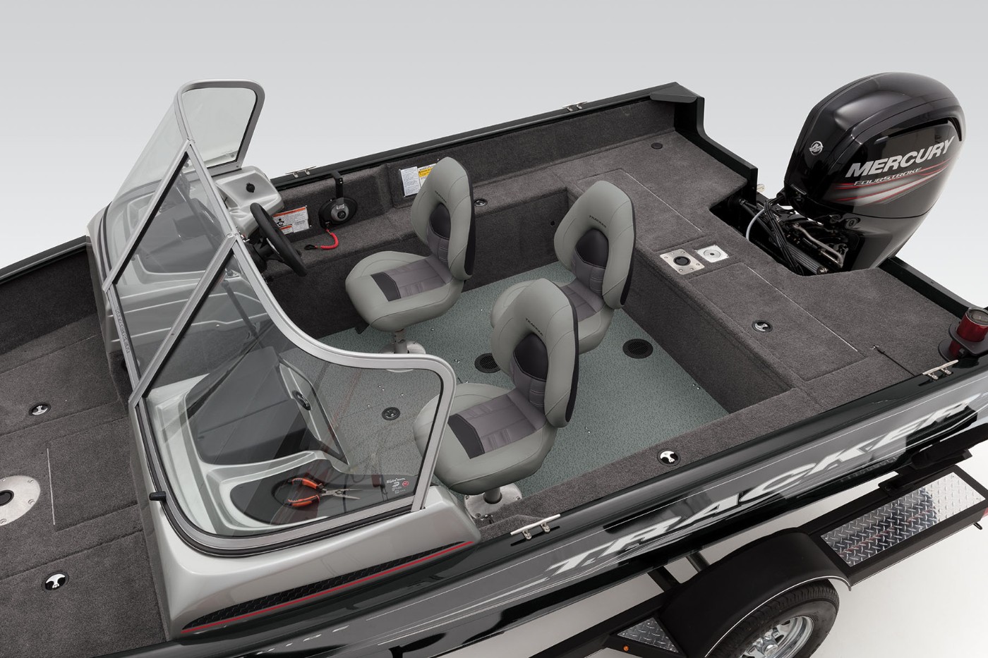 2019 PRO GUIDE V-165 WT - TRACKER Deep V Multi-Species Boat