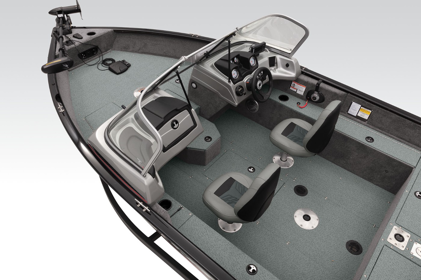 2019 PRO GUIDE V-165 WT - TRACKER Deep V Multi-Species Boat