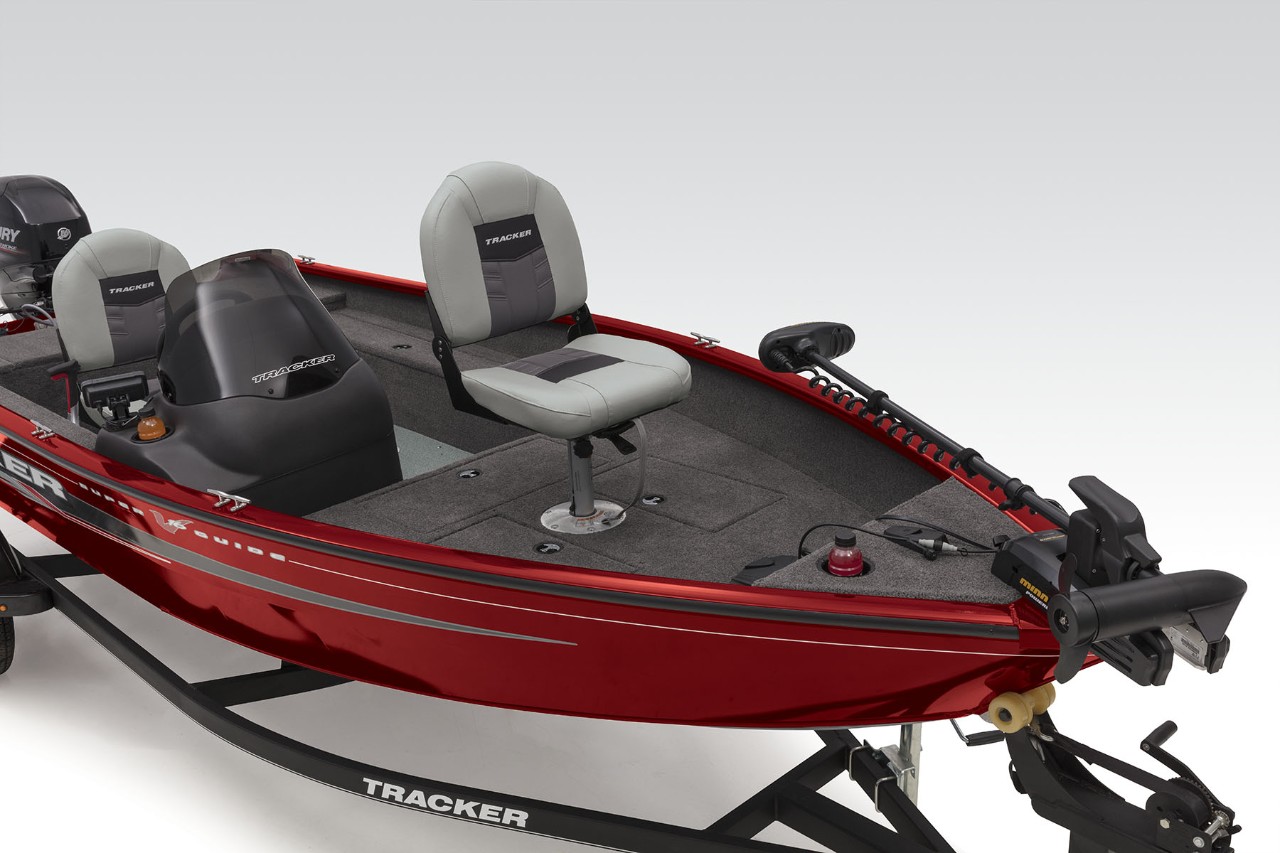 2019 SUPER GUIDE V-16 SC - TRACKER Deep V Multi-Species Boat