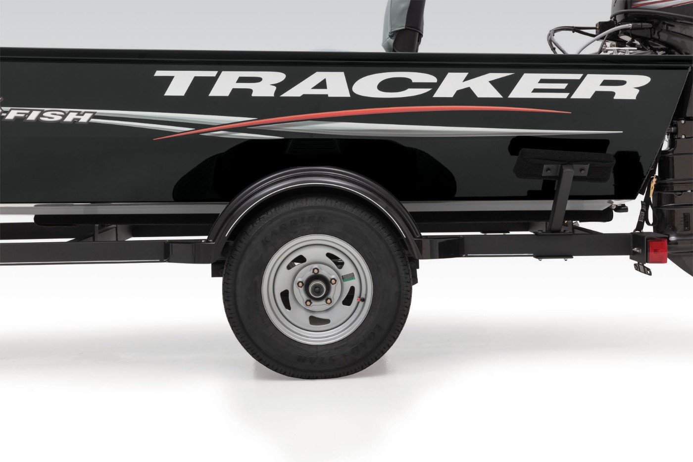 2019 PANFISH 16 - TRACKER Mod V Panfish Boat