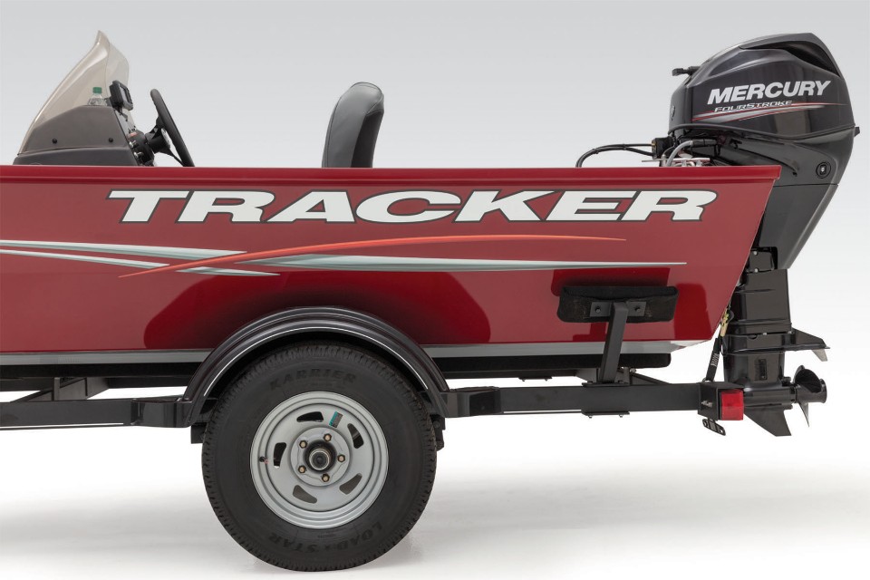 2019 PRO 160 - TRACKER Mod V Bass Boat