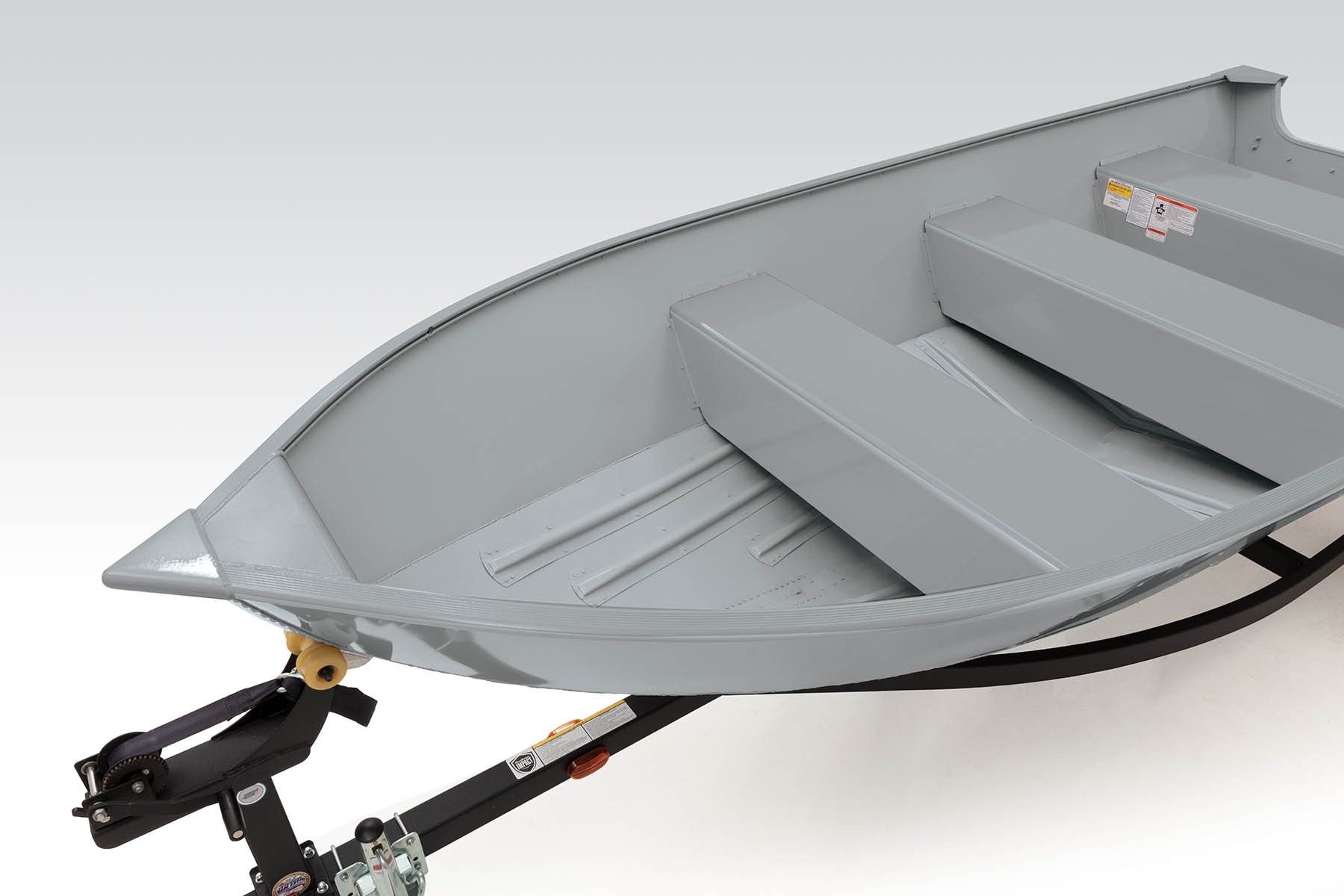 2019 Guide V-14 - TRACKER Deep V Utility Boat