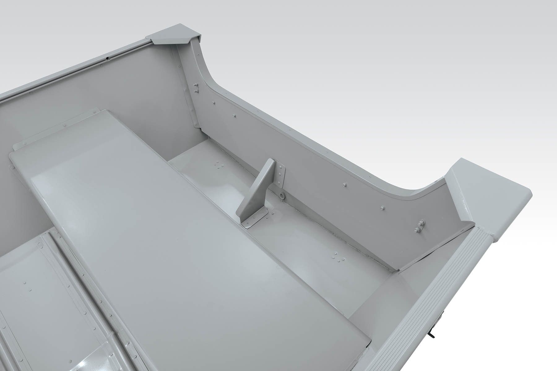 2019 Guide V-14 - TRACKER Deep V Utility Boat