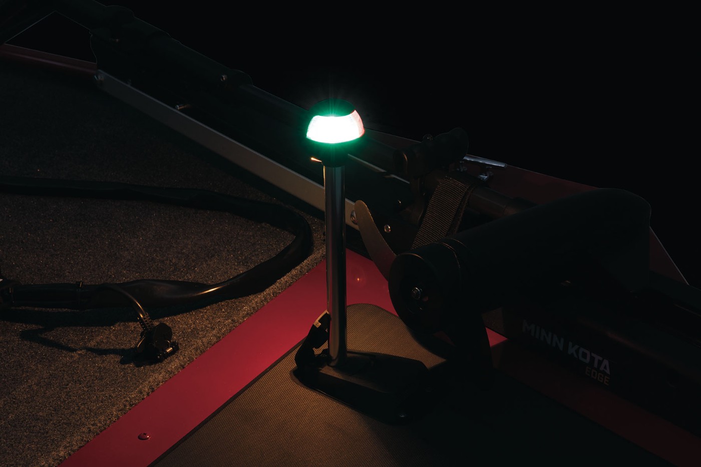 BASS TRACKER Classic XL - TRACKER Mod V Bass Boat