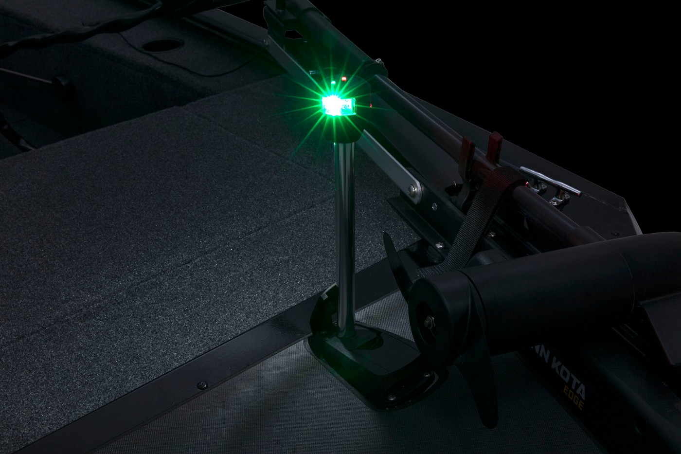 2020 PANFISH 16 - TRACKER Mod V Panfish Boat