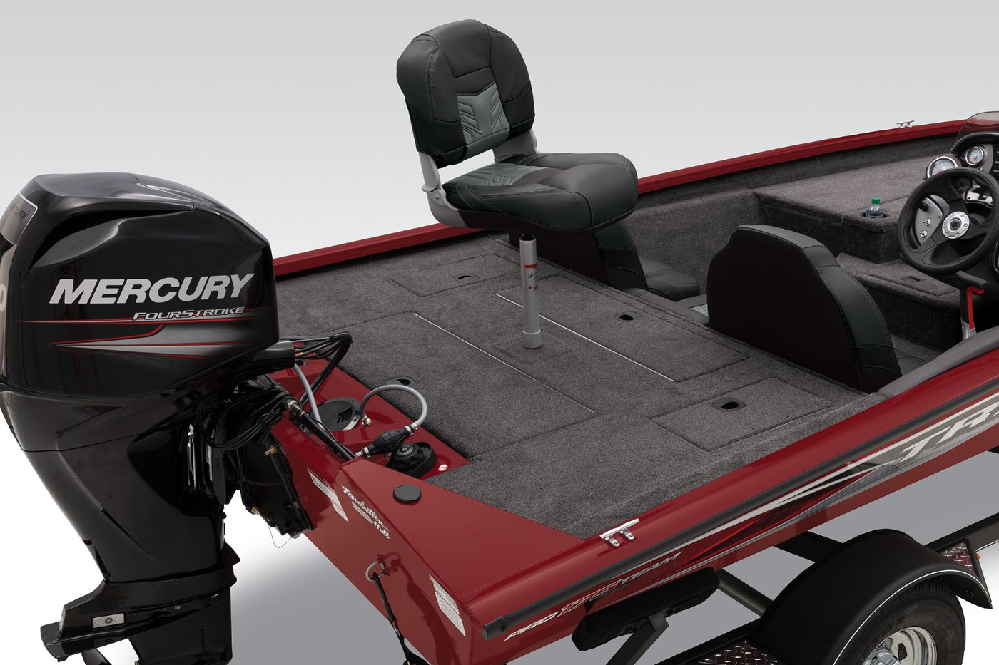 2020 PRO TEAM 175 TXW - TRACKER Mod V Bass Boat