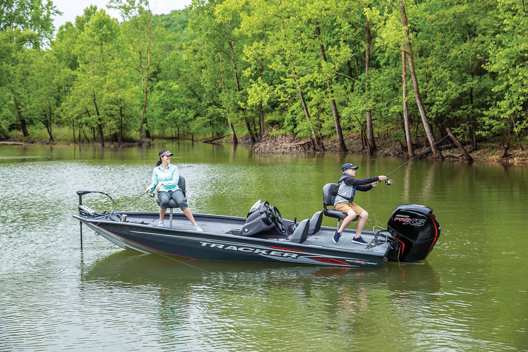 PRO TEAM 190 TX - TRACKER Mod V Bass Boat