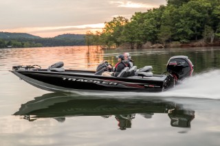PRO TEAM 190 TX - TRACKER Mod V Bass Boat