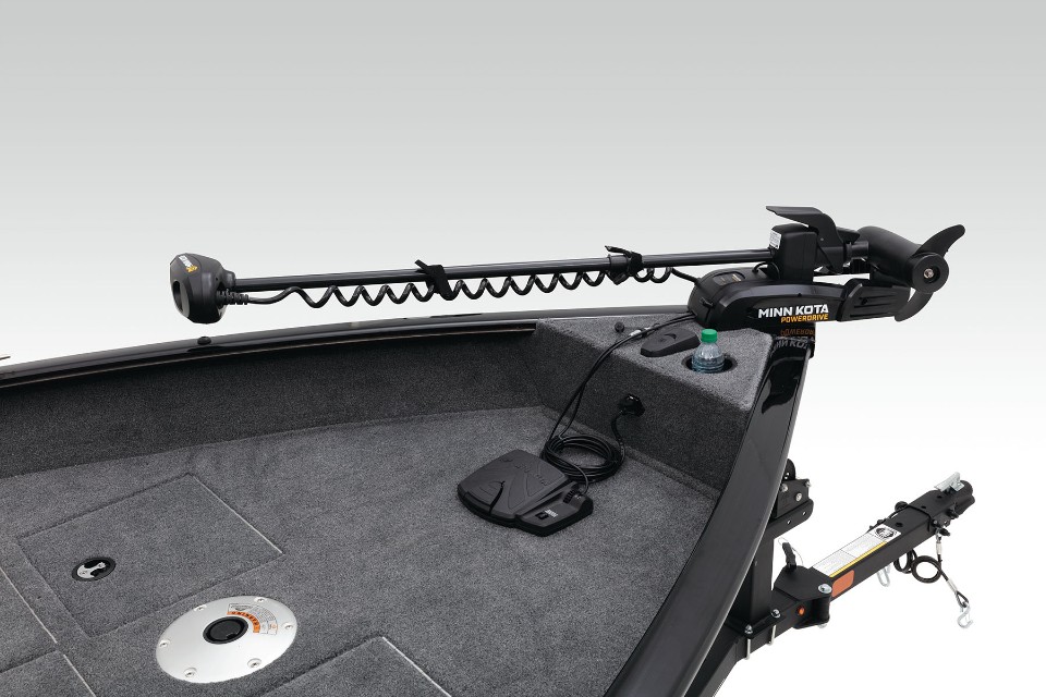 2020 PRO GUIDE V-16 SC - TRACKER Deep V Multi-Species Boat
