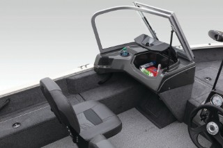 2020 PRO GUIDE V-16 WT - TRACKER Deep V Multi-Species Boat