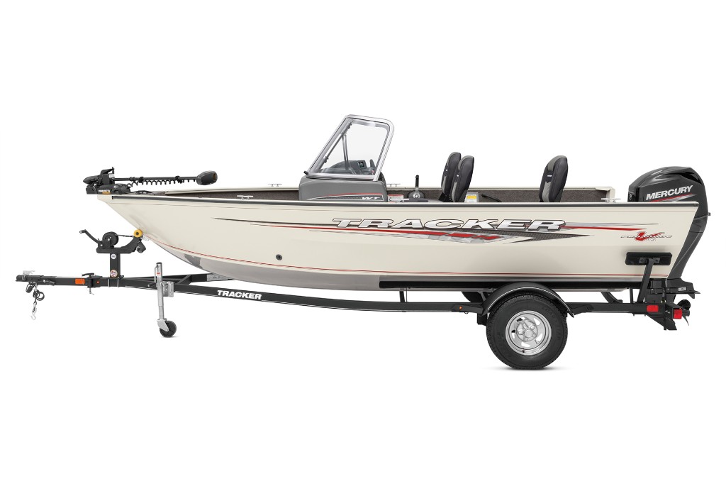 2020 PRO GUIDE V-16 WT - TRACKER Deep V Multi-Species Boat