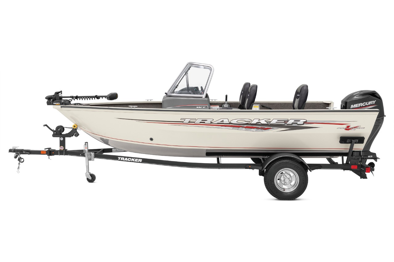 2020 PRO GUIDE V-16 WT - TRACKER Deep V Multi-Species Boat