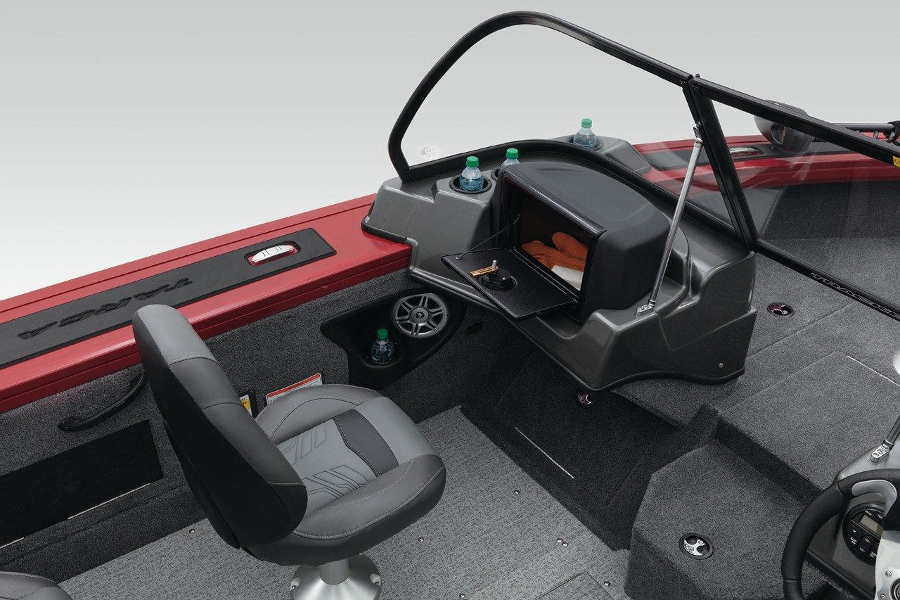 TARGA V-18 Combo - TRACKER Deep V Fish and Ski Boat