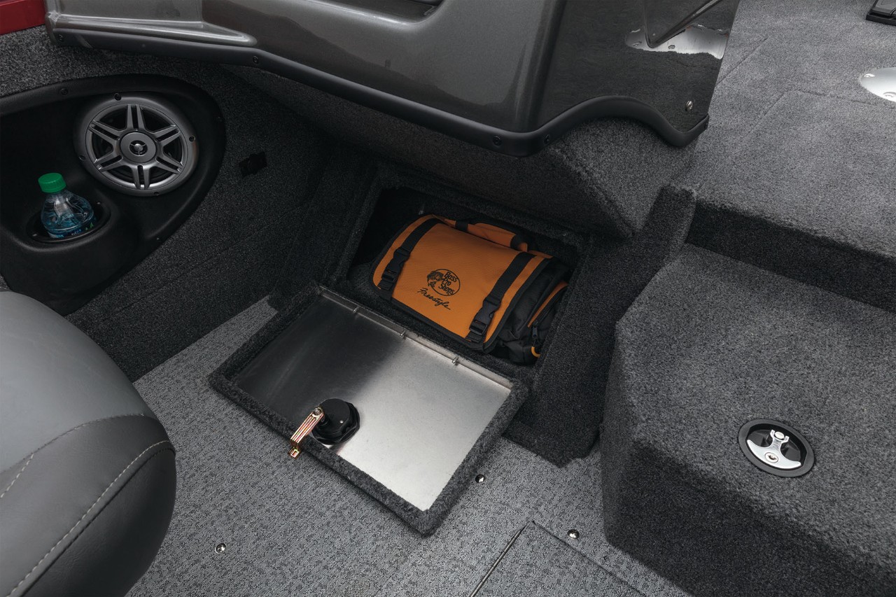 TARGA V-18 Combo - TRACKER Deep V Fish and Ski Boat