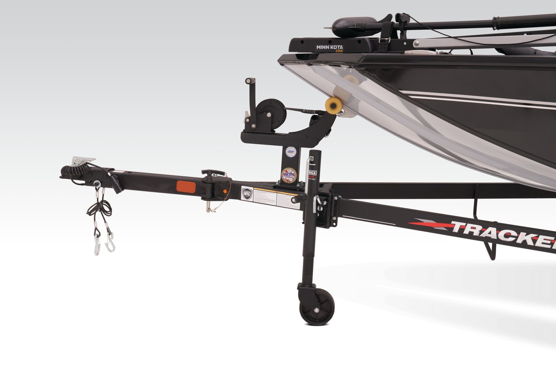 PRO 170 - TRACKER Mod V Bass Boat