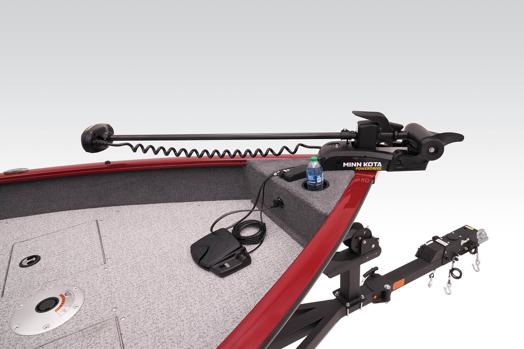 PRO GUIDE V-16 SC - TRACKER Deep V Multi-Species Boat