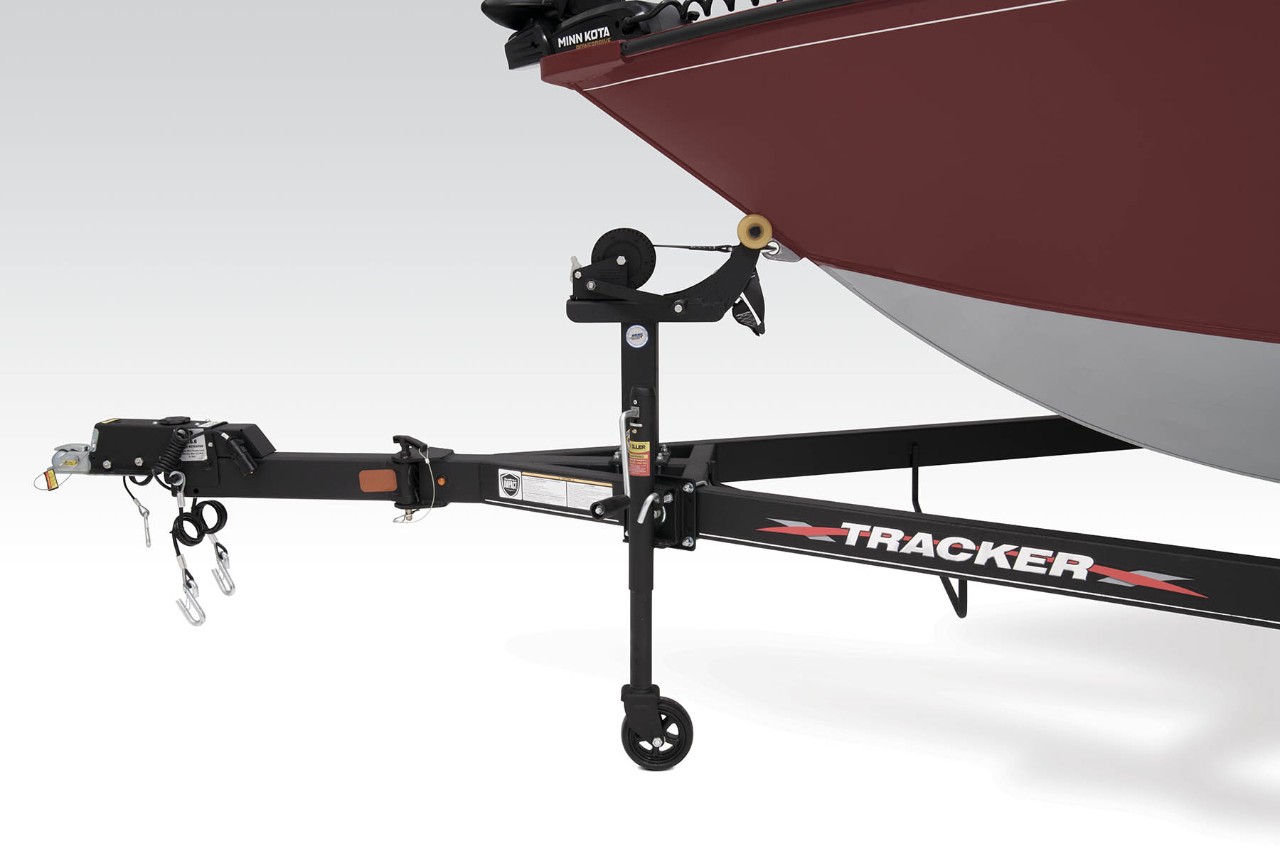 PRO GUIDE V-175 WT - TRACKER Deep V Fishing Boat