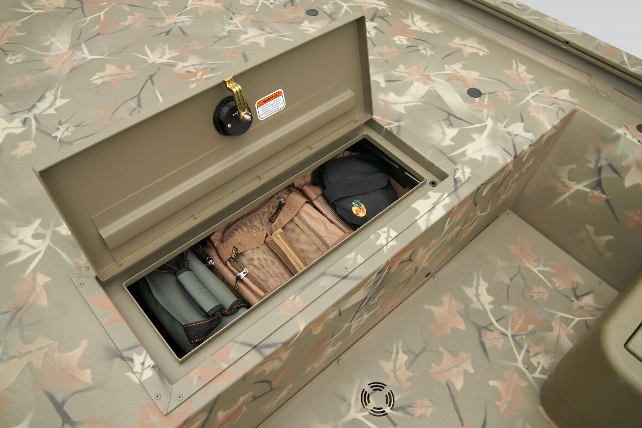 TRACKER GRIZZLY 1754 SC | 17ft. 1in. Side Console Jon Boat