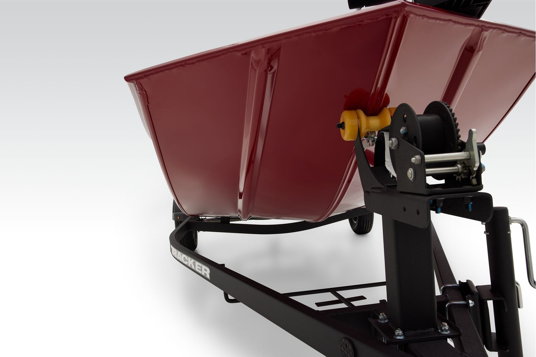 Panfish 17 | 16ft. 8in. Mod V Aluminum Fishing Boat | TRACKER Boats