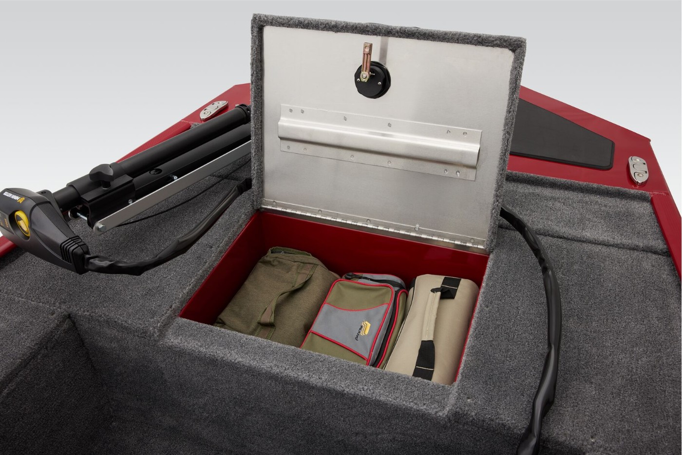 Panfish 17 | 16ft. 8in. Mod V Aluminum Fishing Boat | TRACKER Boats