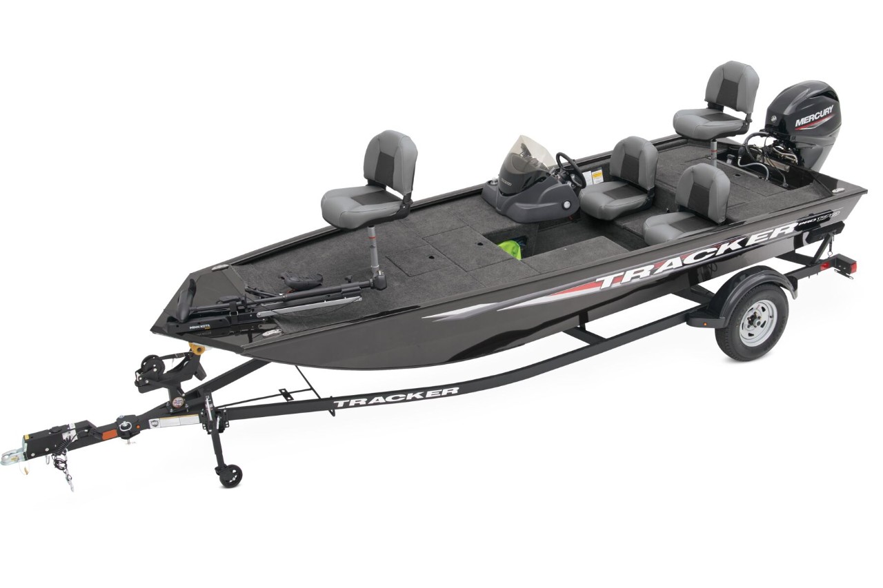 PRO 170 | 16ft. 8in. Mod V Bass Boat | TRACKER Boats