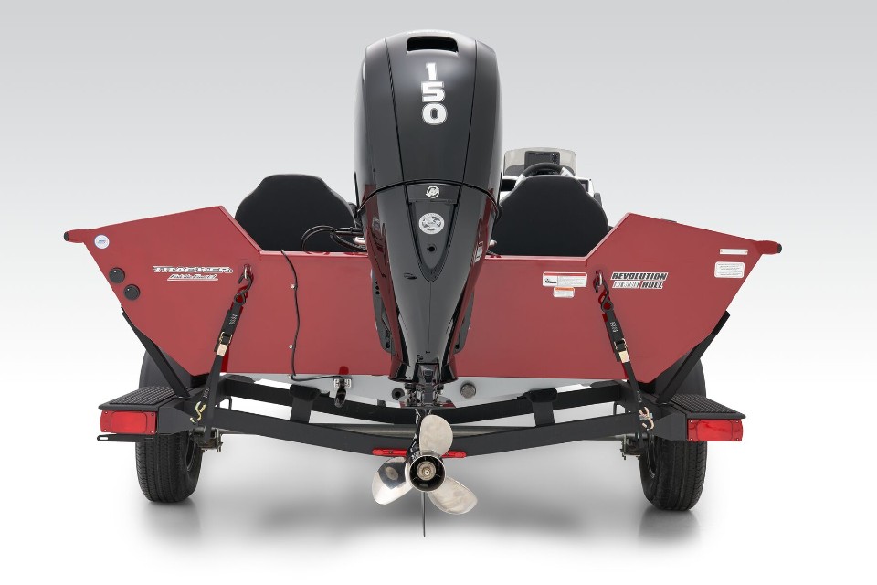 TRACKER Boats Performance