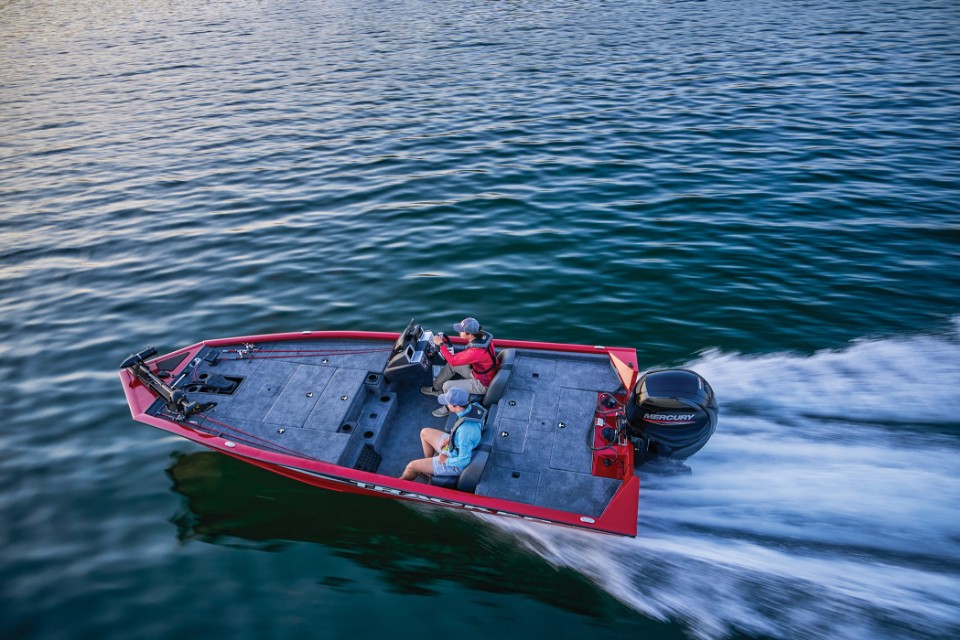 2025 TRACKER PRO TEAM 195 Tournament Edition | 18ft. 7in. Mod V Bass Boat