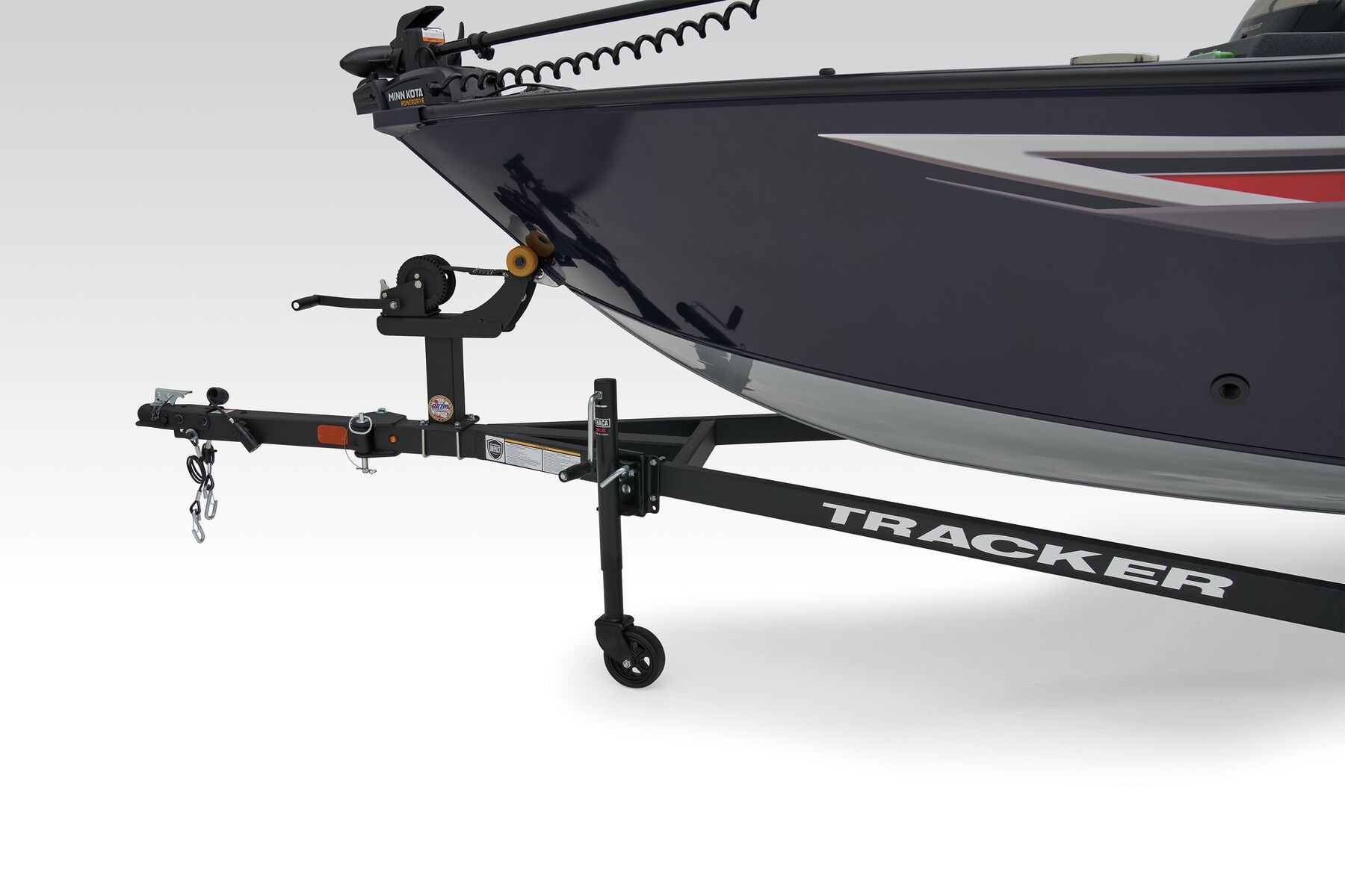 TRACKER PRO GUIDE V-16 SC | 16ft. 6in. Deep V Multi-Species Boat