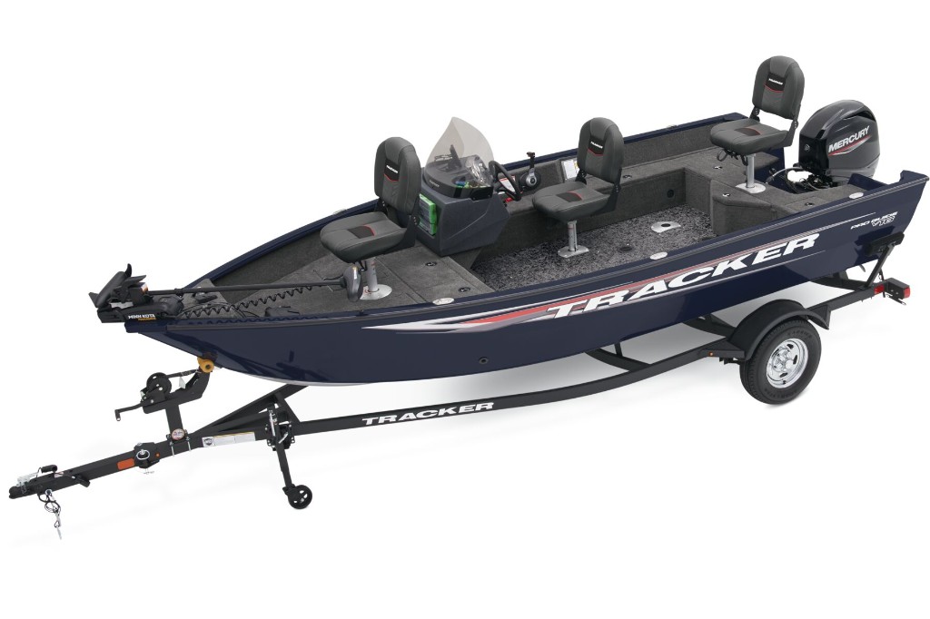 TRACKER PRO GUIDE V-16 SC | 16ft. 6in. Deep V Multi-Species Boat