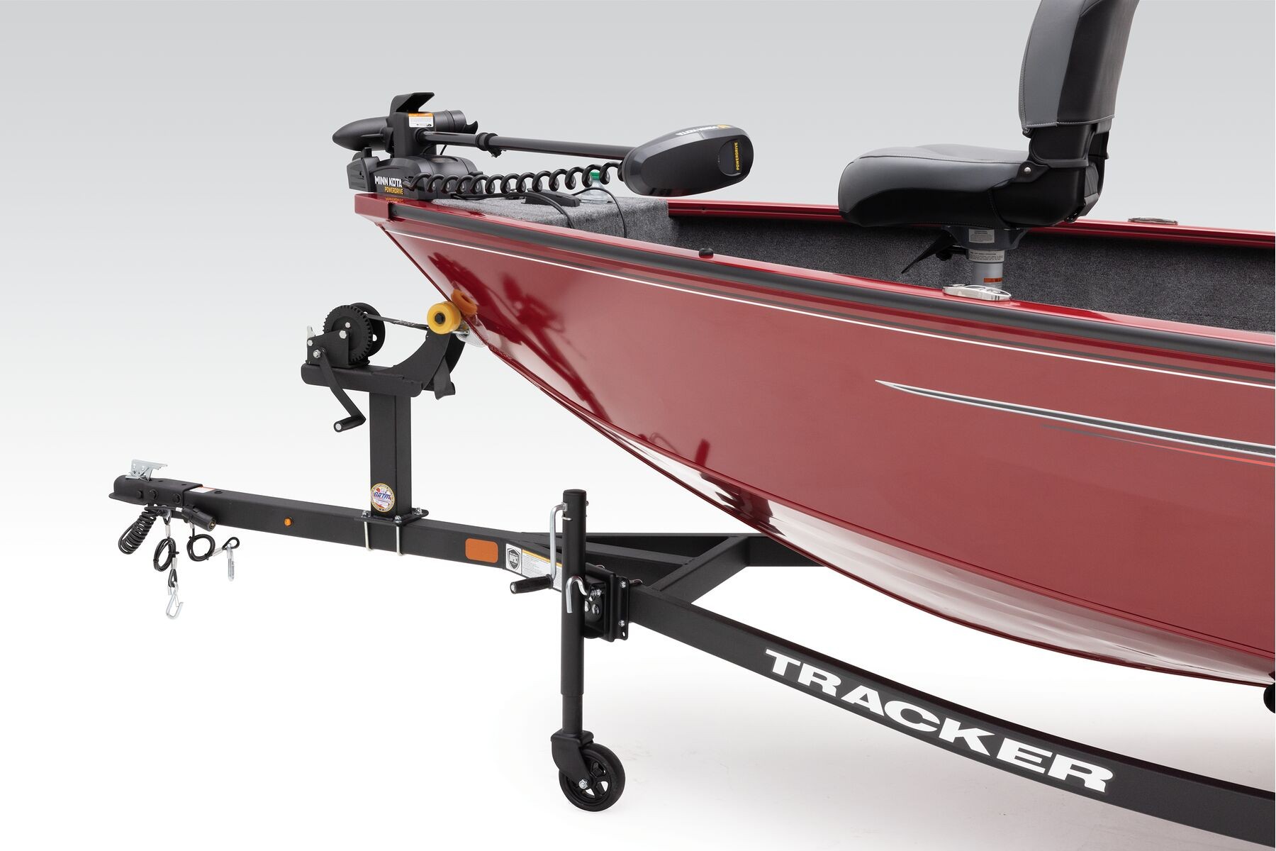 TRACKER SUPER GUIDE V-16 T | 16ft. 1in. Deep V Fishing Boat