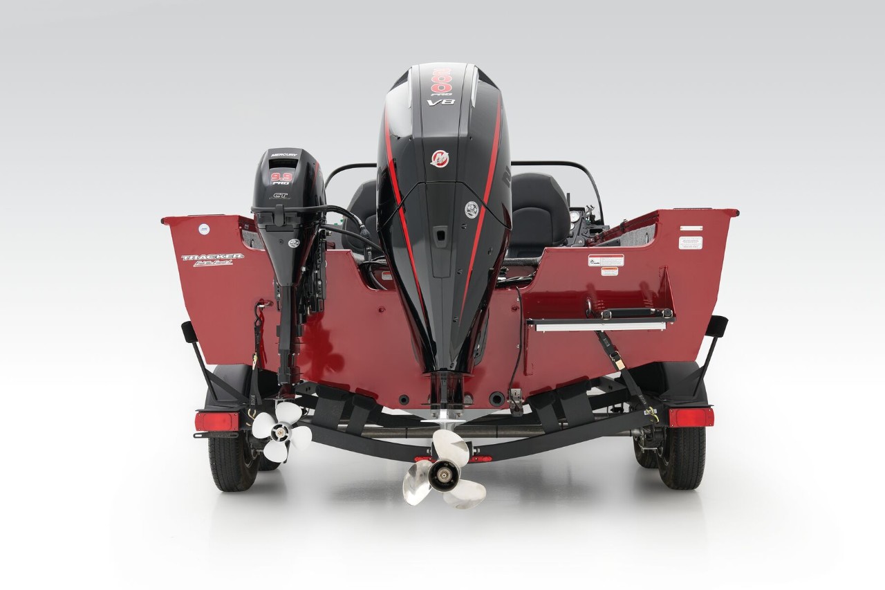 TRACKER Boats Performance